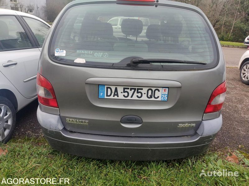 Prodaje se Renault Mégane Scenic 235000 kms année 2001 minivan na aukciji