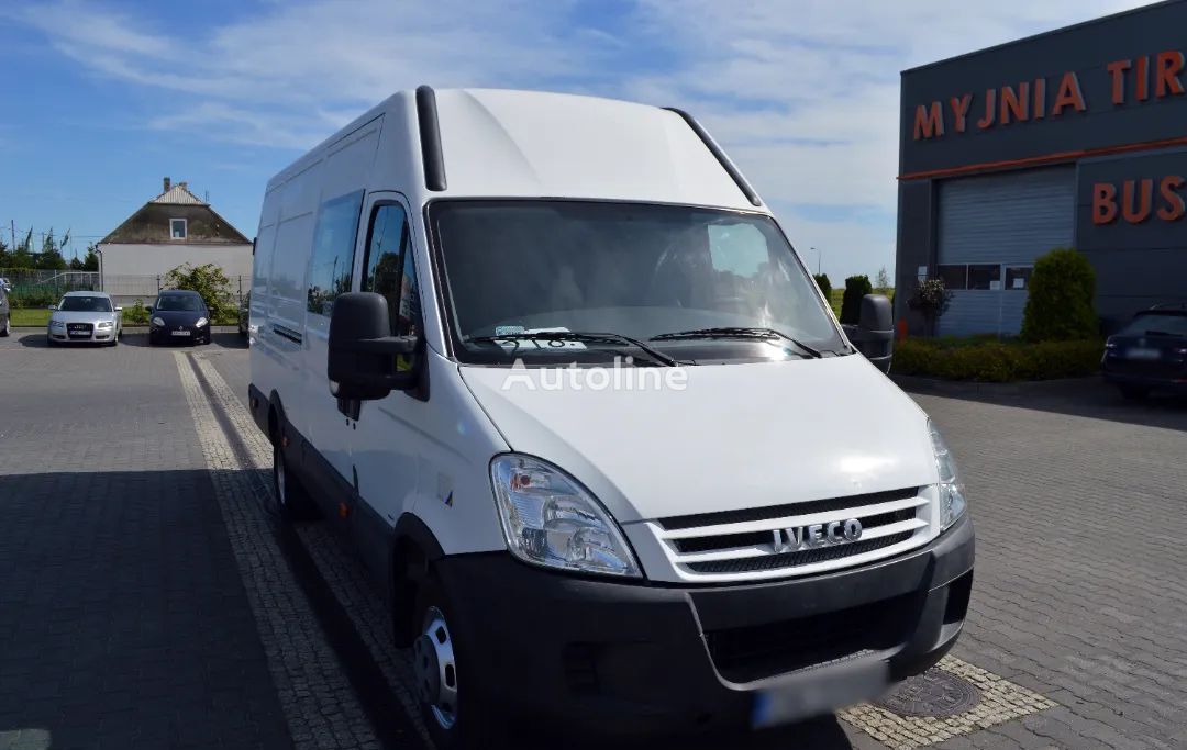 IVECO Daily 35C15 Furgon L4H3 Brygadówka 6-seater Doka Doubel Cabin kombi minibus