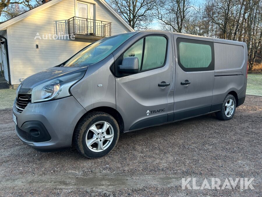 Prodaje se Renault Trafic kombi minibus na aukciji