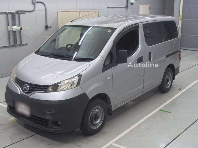 Nissan NV200 VANETTE VAN kombi minibus