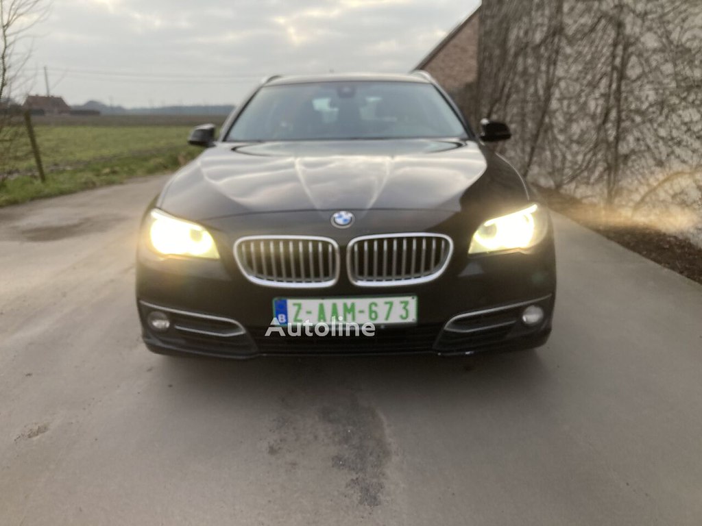 BMW 520 I Touring F11 karavan