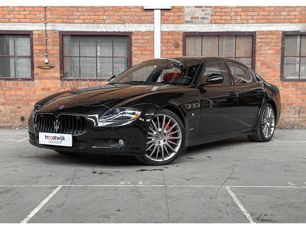 Prodaje se Maserati Quattroporte sedan na aukciji