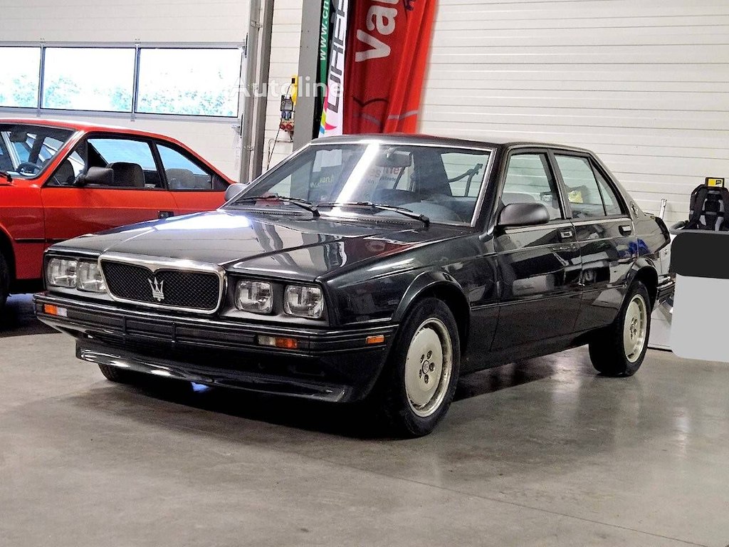 Prodaje se Maserati 422 sedan na aukciji