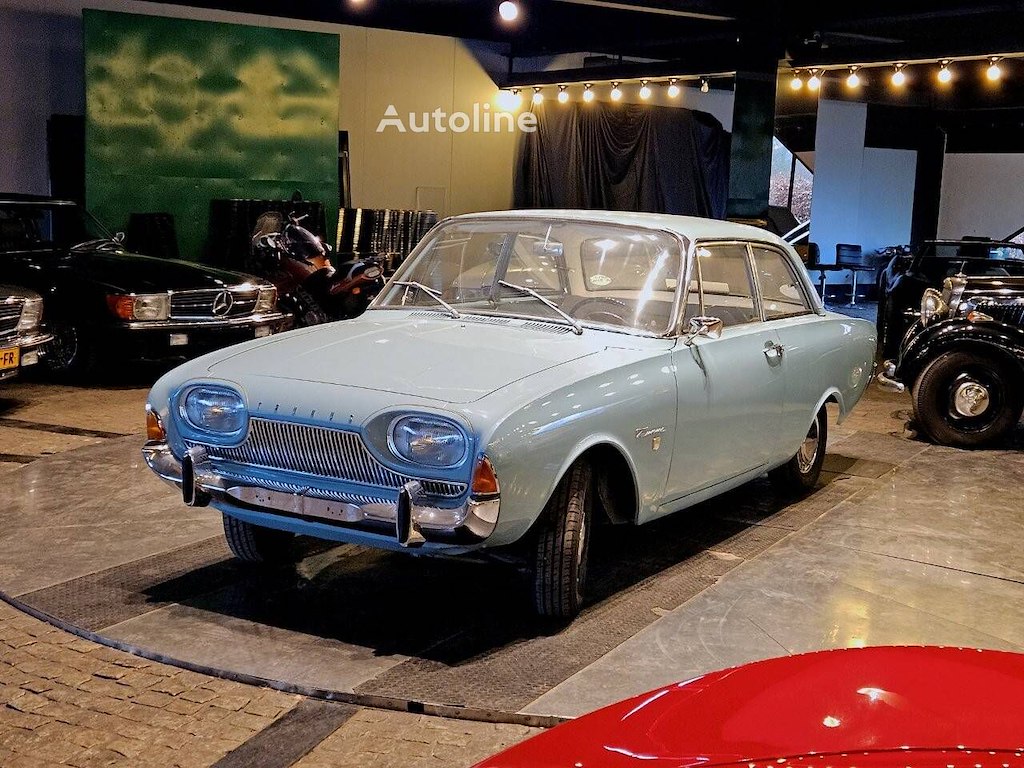 Prodaje se Ford Taunus 1.8 sedan na aukciji