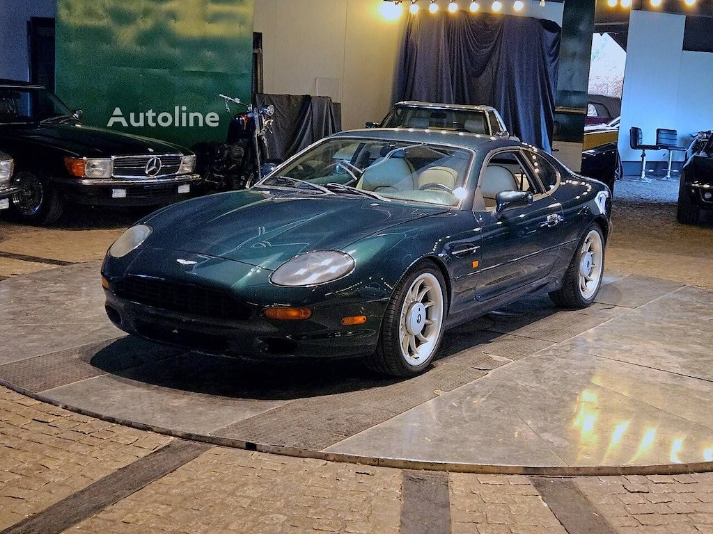 Prodaje se Aston Martin DB7 sedan na aukciji