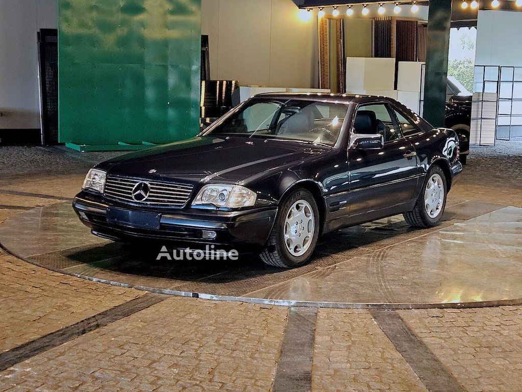 Prodaje se Mercedes-Benz SL 320 sedan na aukciji