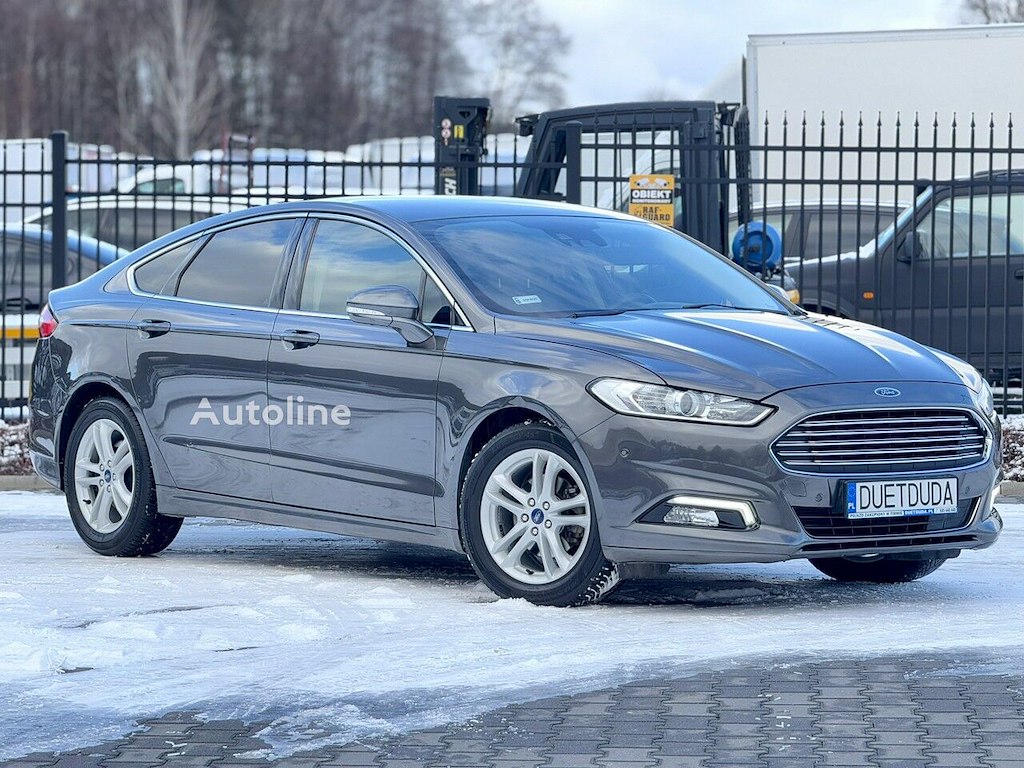 Ford Mondeo sedan