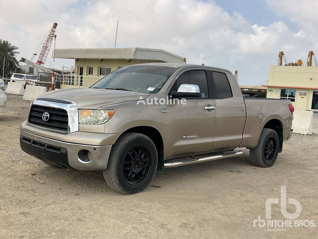 Prodaje se Toyota TUNDRA 4x2 pikap na aukciji