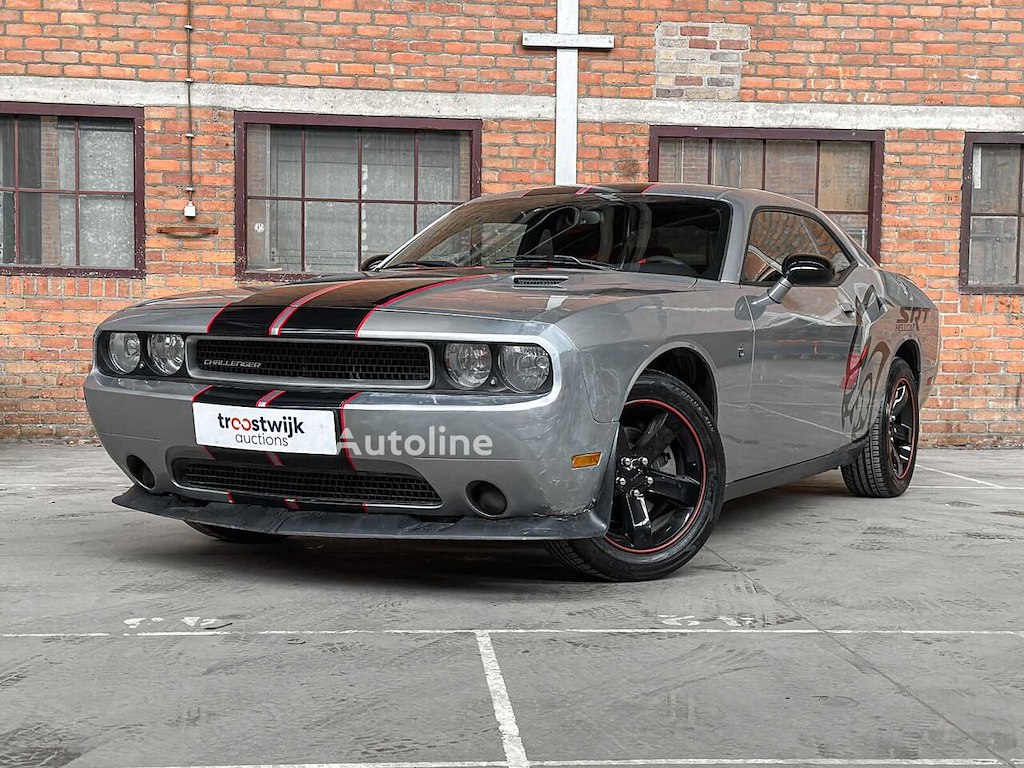 Prodaje se Dodge Challenger kupe na aukciji