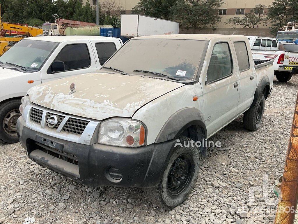 Prodaje se Nissan 2400 4x4 Crew Cab (Inoperable) pikap na aukciji