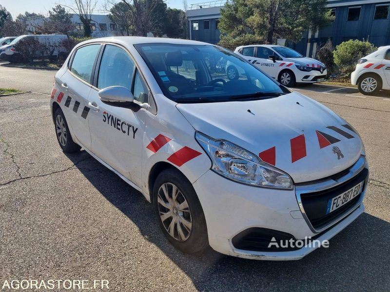 Prodaje se Peugeot 208 hečbek na aukciji