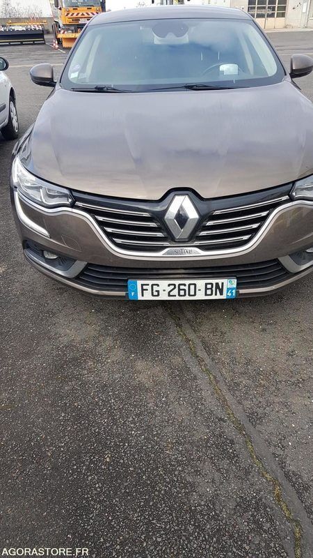 Prodaje se Renault TALISMAN sedan na aukciji