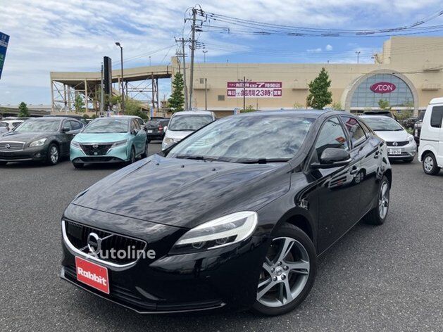 Volvo V40 hečbek