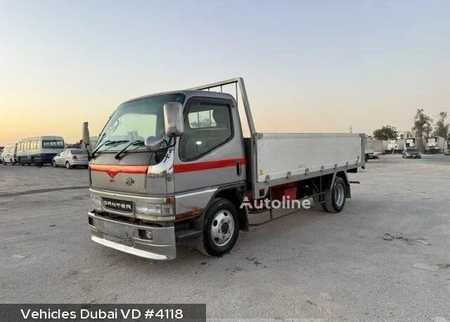 Mitsubishi CANTER kamion s ravnom platformom