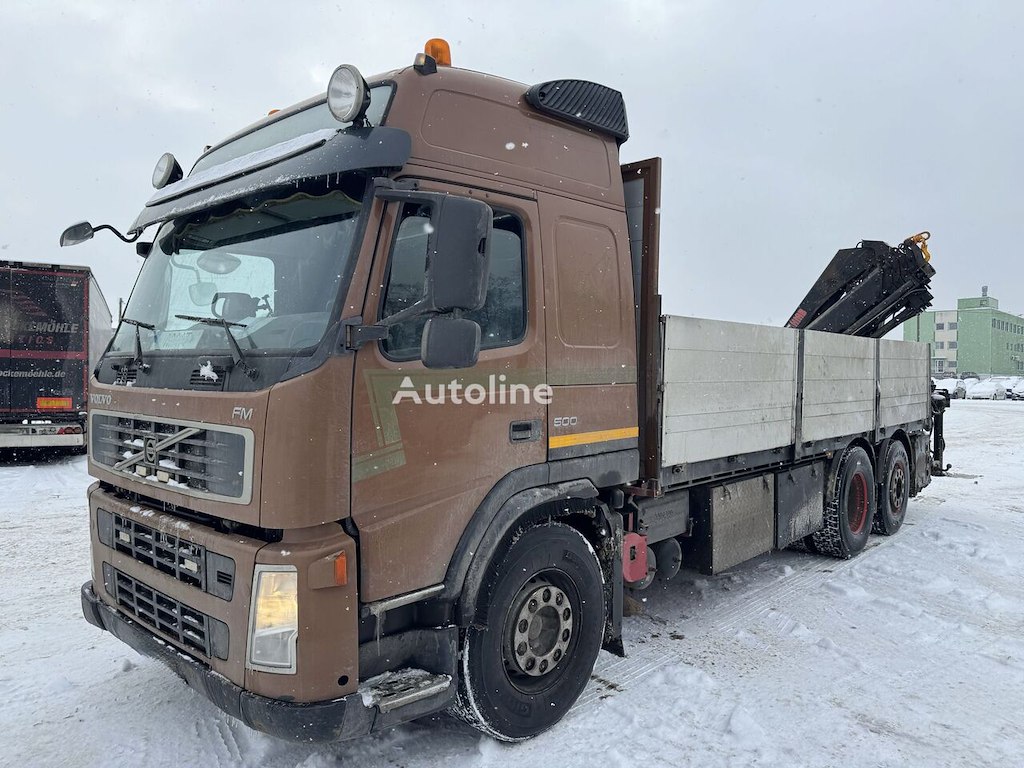 Volvo FH500 / HIAB 211 pro 15m kamion s ravnom platformom