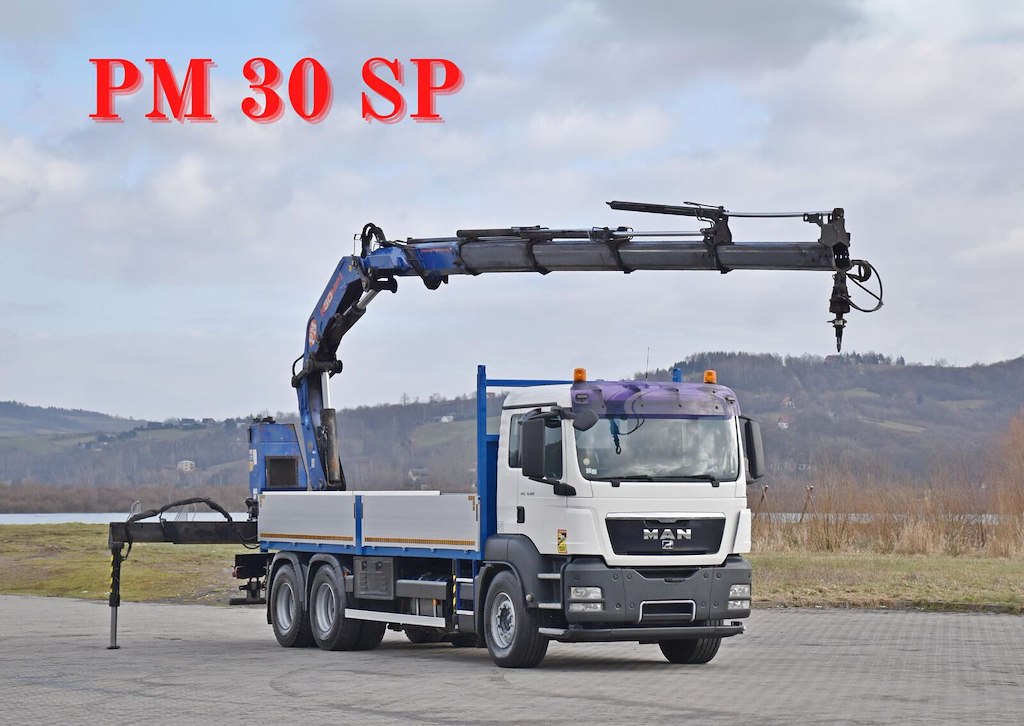 MAN TGS 26.360 kamion s ravnom platformom