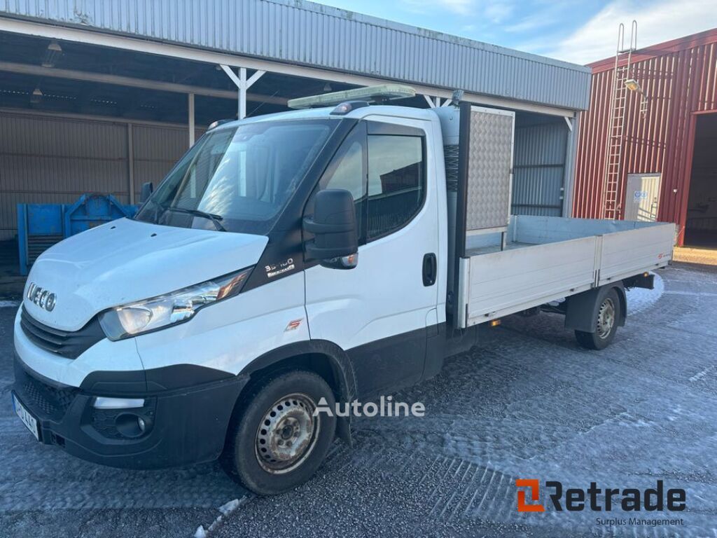 Prodaje se IVECO Daily 35-160 Chassi Cab 2.3 JTD Hi-Matic kamion s ravnom platformom na aukciji