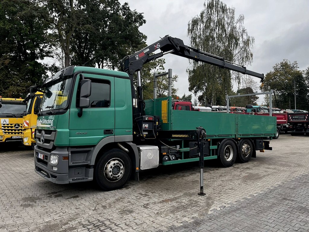 Mercedes-Benz ACTROS 2532 kamion s ravnom platformom