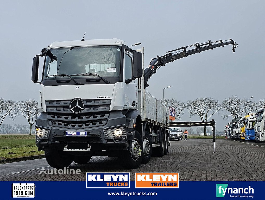 Mercedes-Benz AROCS 3240 HIAB 232ES5 kamion s ravnom platformom