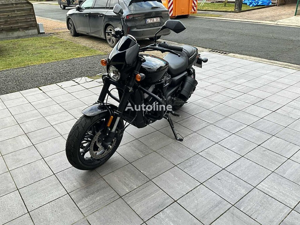 Prodaje se Harley-Davidson Street Rod motocikl na aukciji