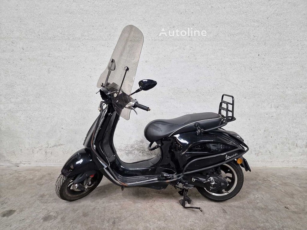 Prodaje se Vespa Bromscooter skuter na aukciji