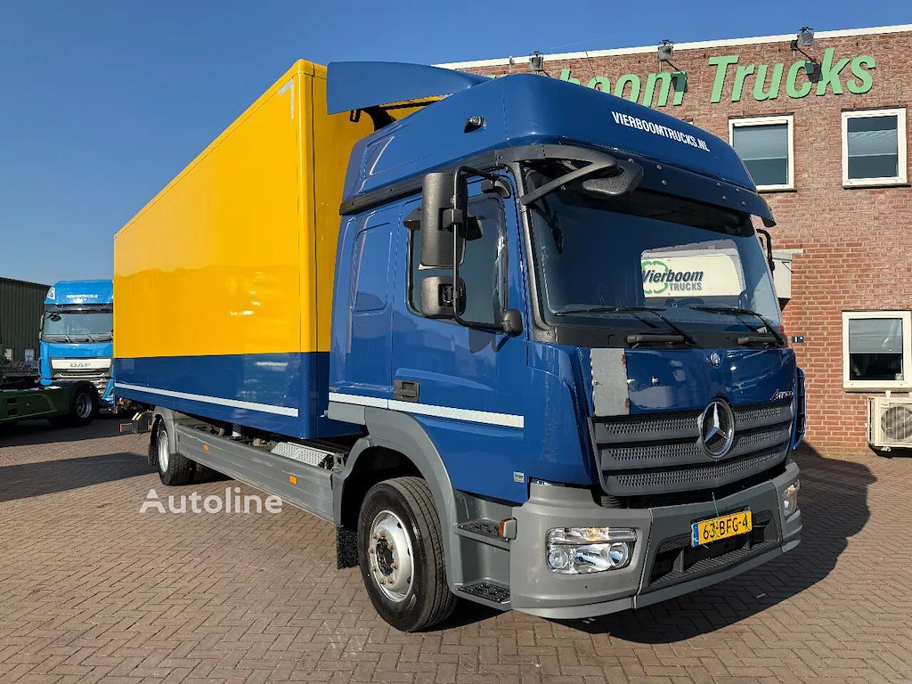 Mercedes-Benz Atego 1221L Koffer mit Ladebordwand Grosses Fahrerhaus Holland T kamion furgon