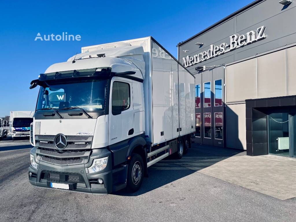 Mercedes-Benz Actros 2553 L 6x2 Fjärrtransportskåp kamion furgon