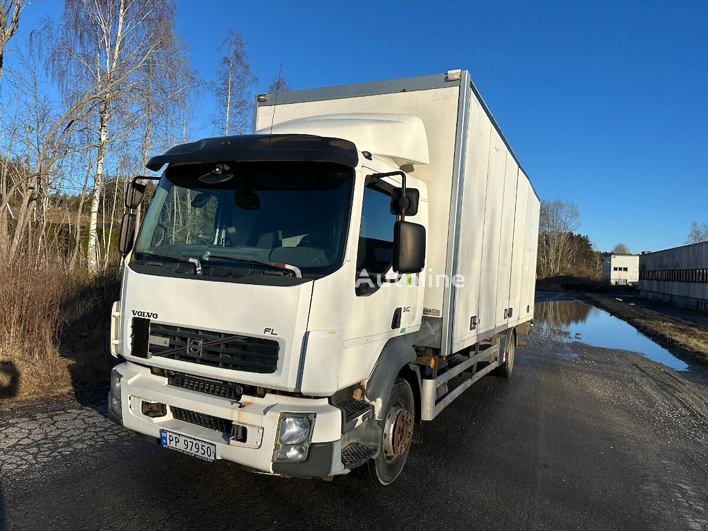 Prodaje se Volvo FL 240 kamion furgon na aukciji