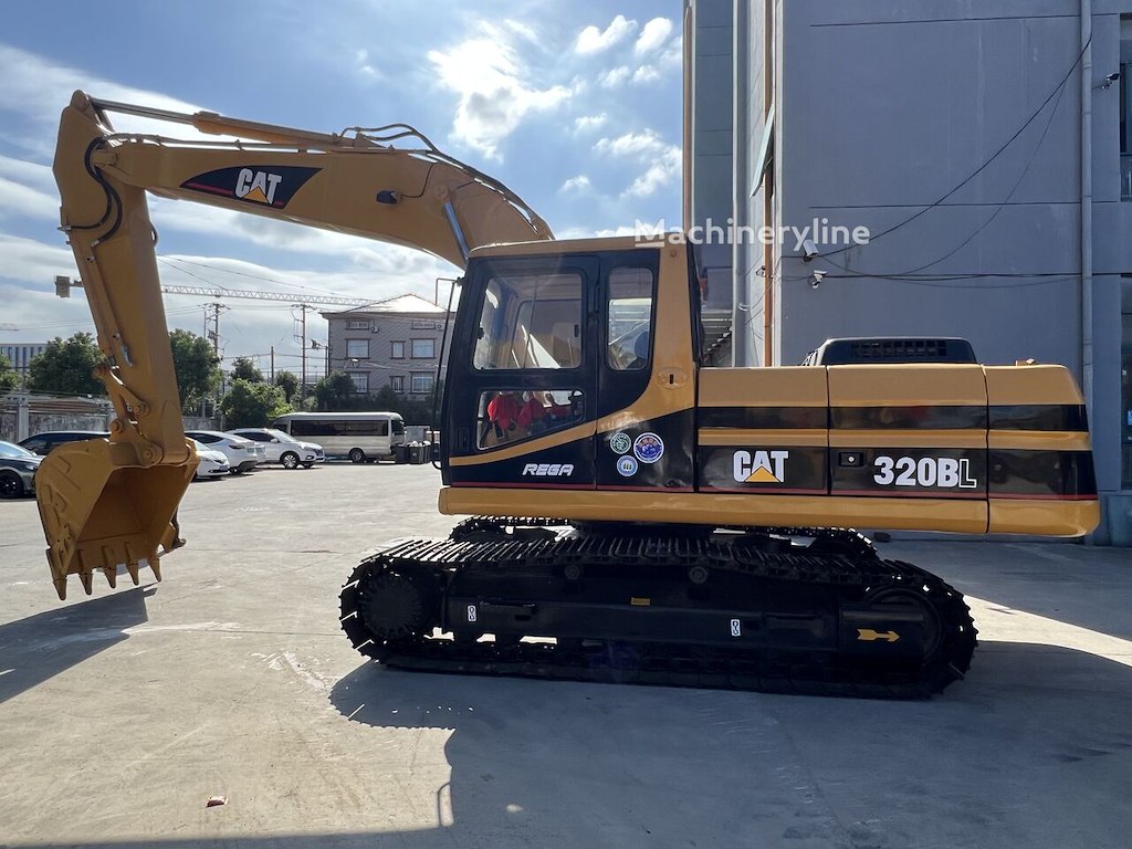 Caterpillar 320BL bager guseničar