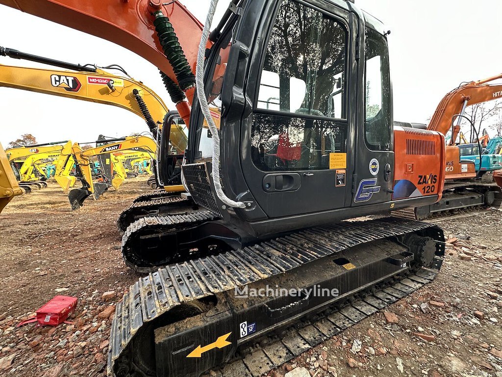 Hitachi ZX120 bager guseničar