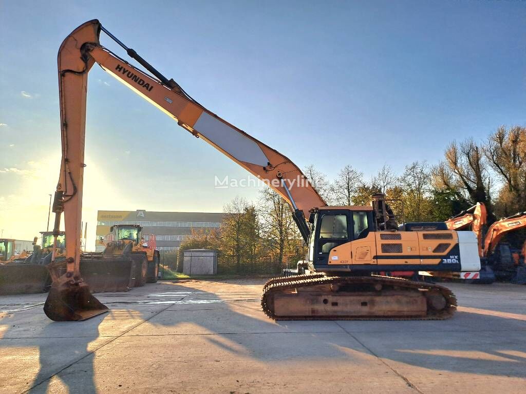 Hyundai HX 380 L 16,5m longreach bager sa dugom strelom