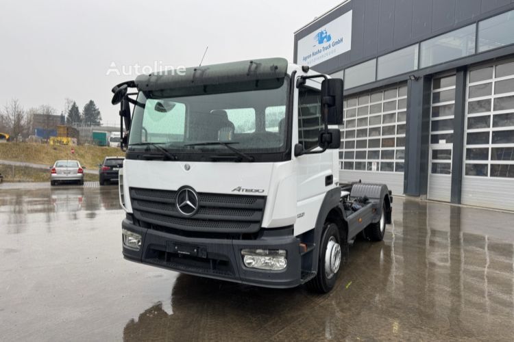 Mercedes-Benz ATEGO 1221 4x2 Palfinger kamion rol kiper