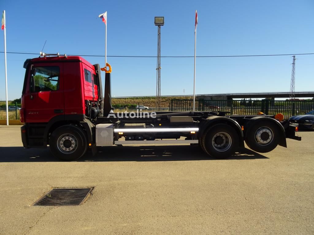 Mercedes-Benz ACTROS 25 44 kamion rol kiper