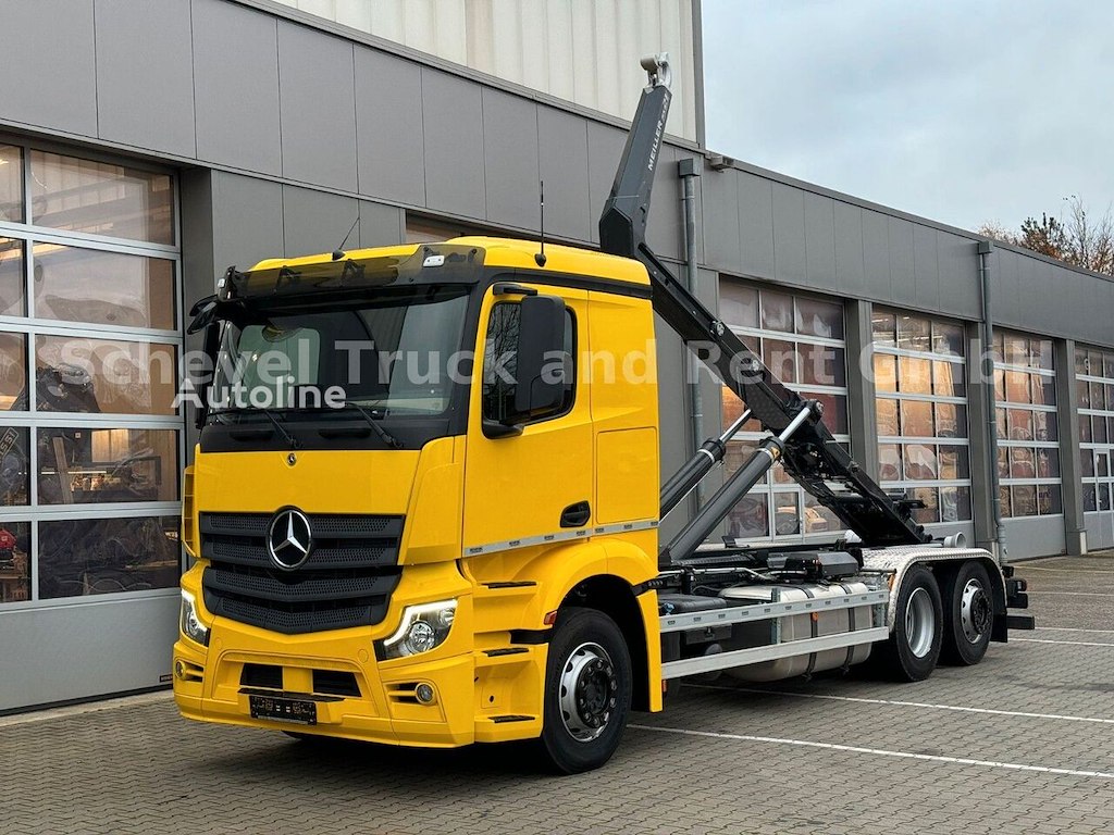 Novi Mercedes-Benz Actros 2545 kamion rol kiper