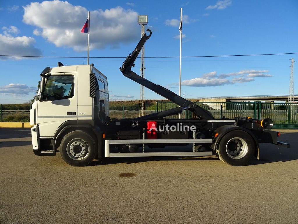 Volvo FM 330 kamion rol kiper