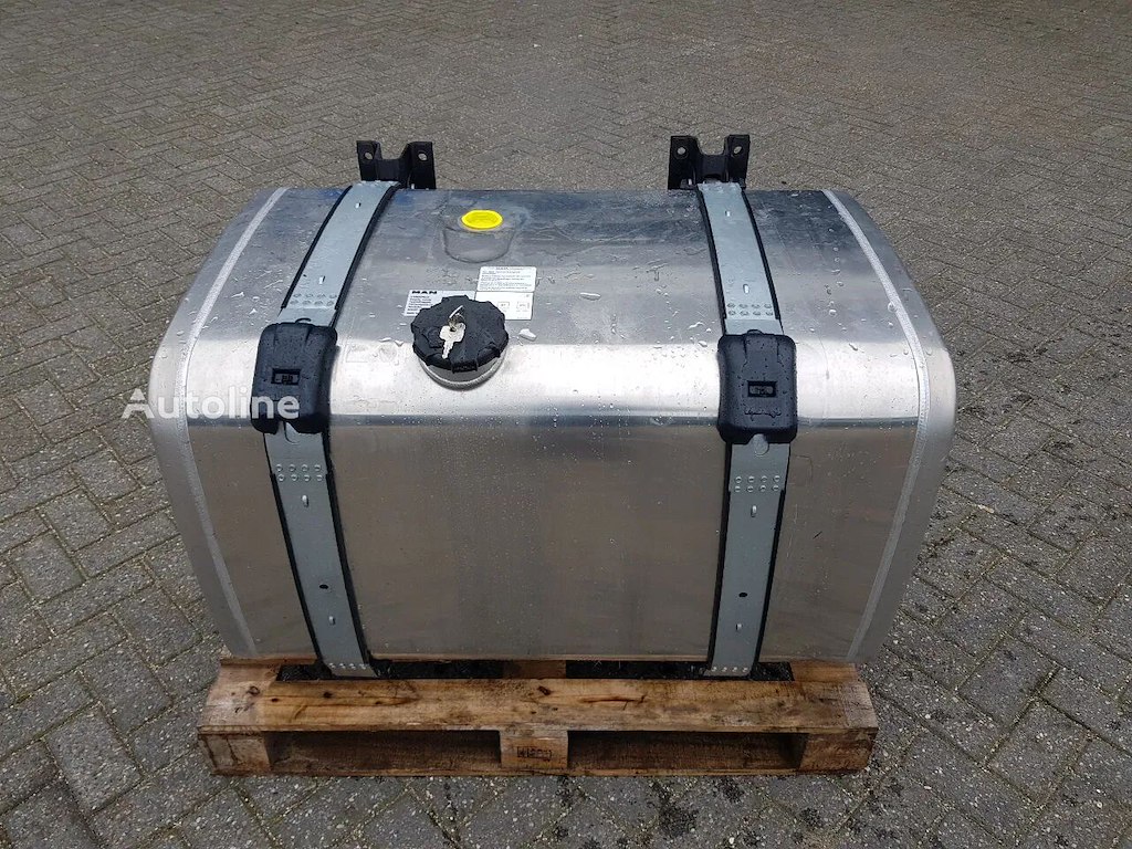 MAN Diverse tanks 400 Liter incl steunen 81.12201-6894 rezervoar za gorivo za kamiona