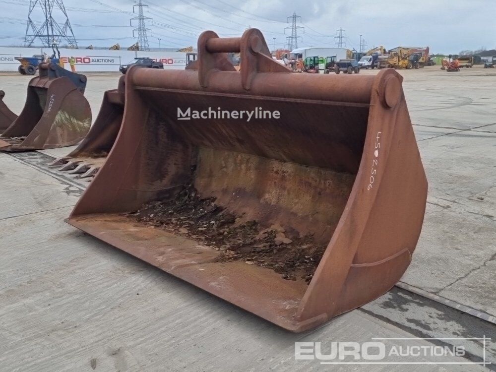 Prodaje se 98" Digging Bucket 100mm Pin to suit 40 Ton Excavator kašiku za gradiranje na aukciji