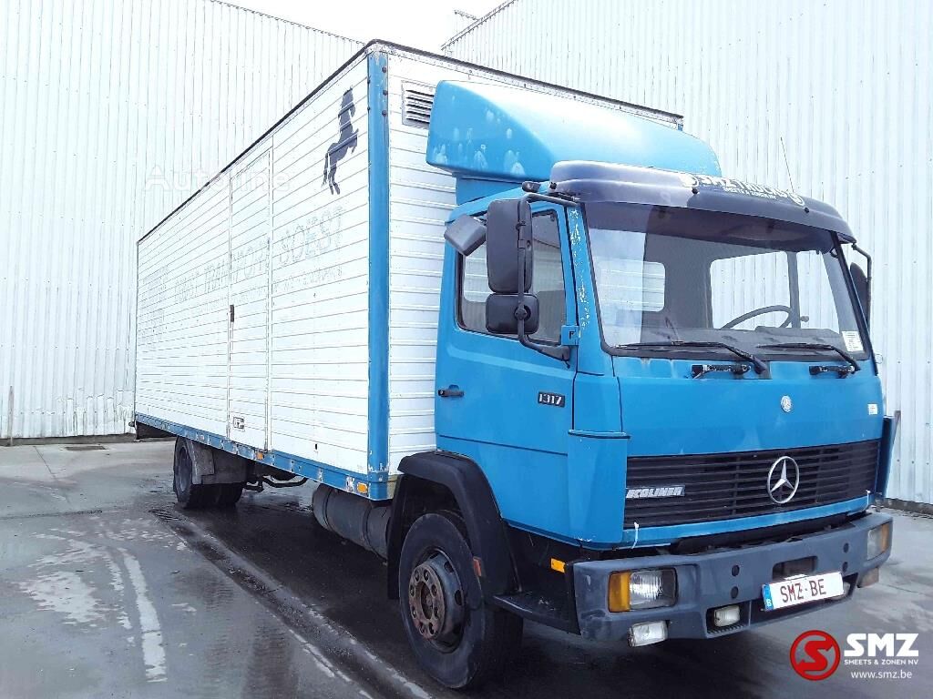 Mercedes-Benz 1317 kamion za prevoz stoke