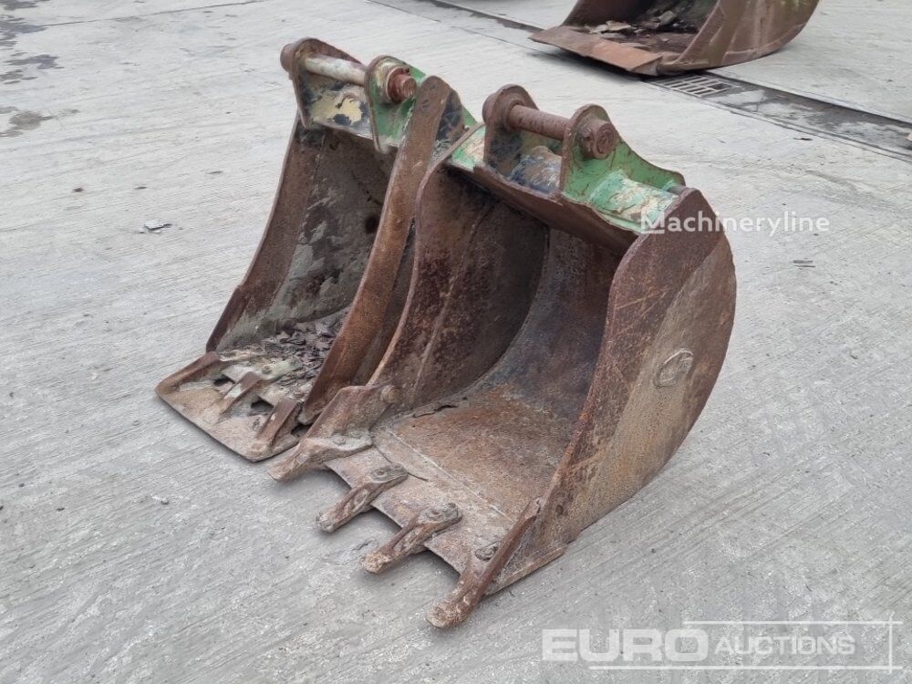 Prodaje se 24", 18" Digging Bucket 45-50mm Pin to suit 4-8 Ton Excavator kašiku za bager na aukciji