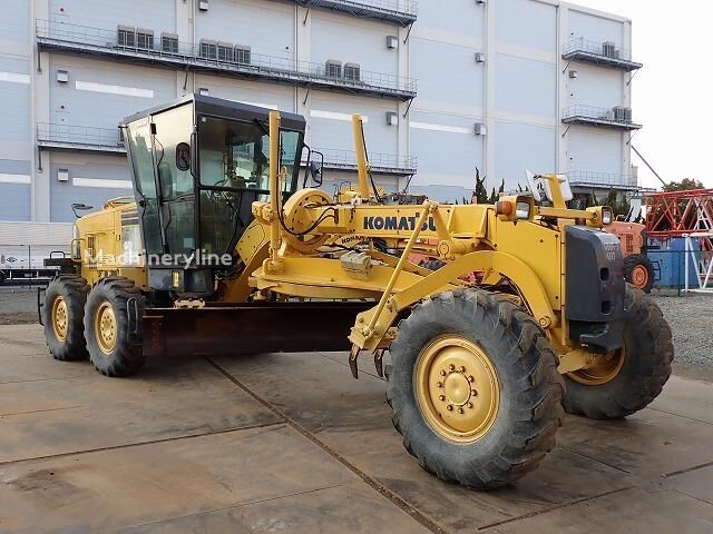 Komatsu GD655-3 grejder