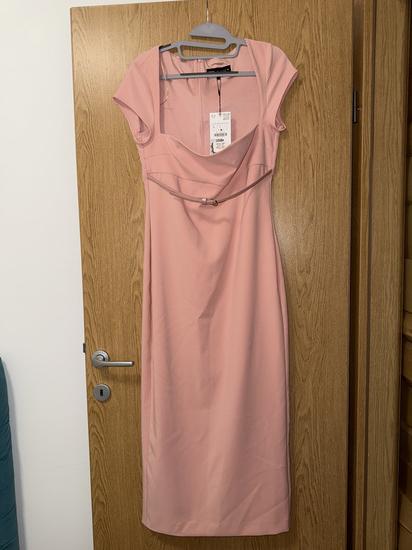 Zara midi haljina sa kaisem M/L