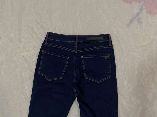 Tommy Hilfiger original zenske uske farmerke