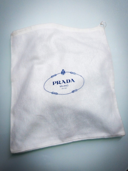 PRADA dast bag ( torbica za odlaganje )