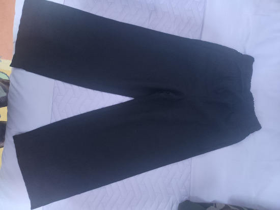 Zara pantalone 122