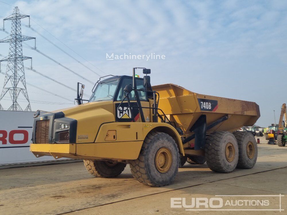 Prodaje se Caterpillar 740B zglobni damper na aukciji