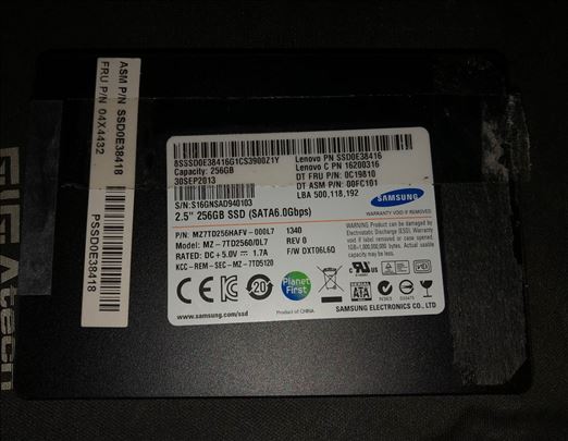 Samaung SSD 256GB 2.5”