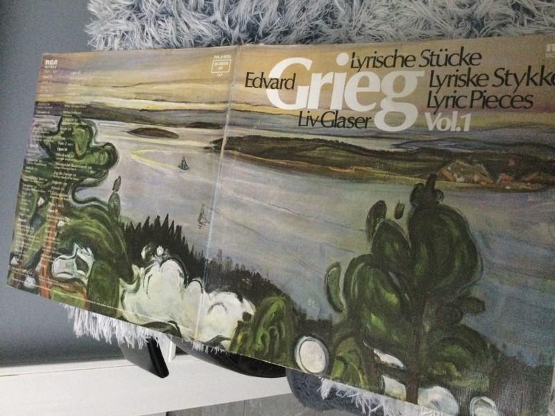 EDWARD GRIG VOL.1. 2 lp,,novo