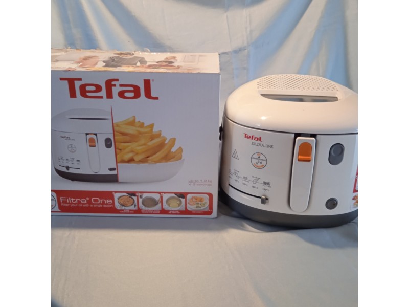 Tefal friteza, nova, FF162131