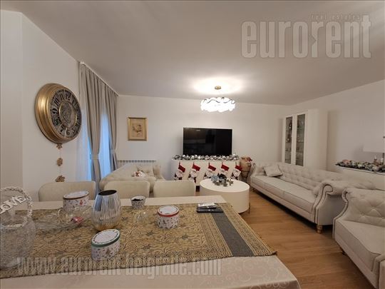 ID#48507, Izdavanje, Stan, Vračar, 90 m2