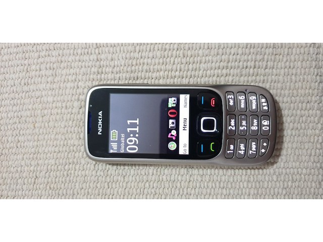 Nokia 6303ci silver br123 EXTRA stanje life timer 20:14